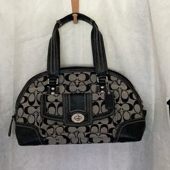 Coach | Bags | Coach Bag Pears | Poshmark